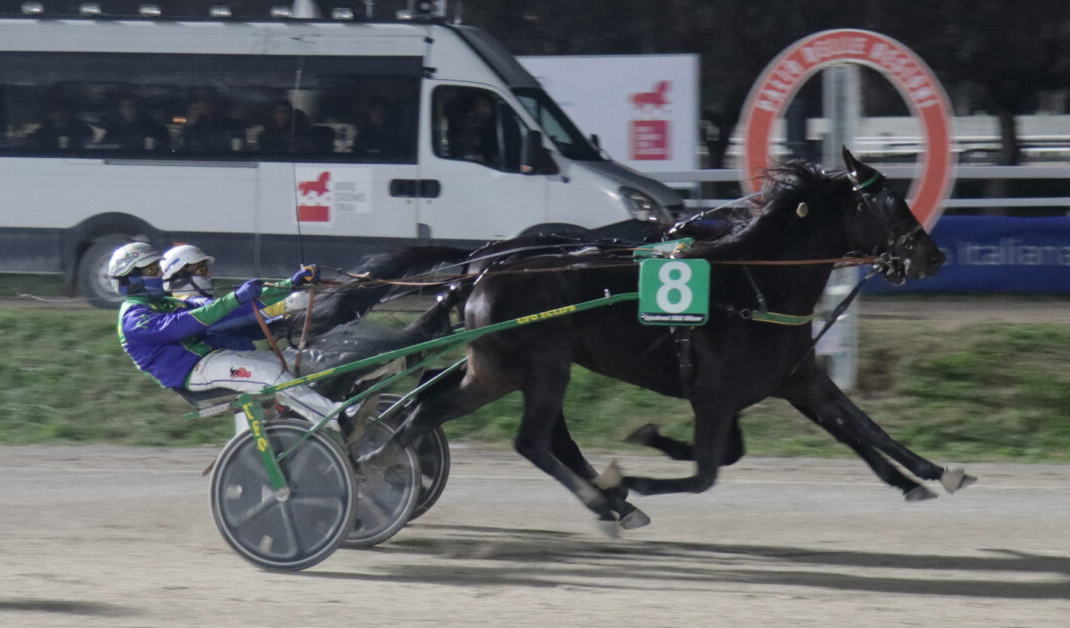 I partenti (11, 8 allo start, 3 a 20 metri) del Ponte Vecchio, all’11 ...